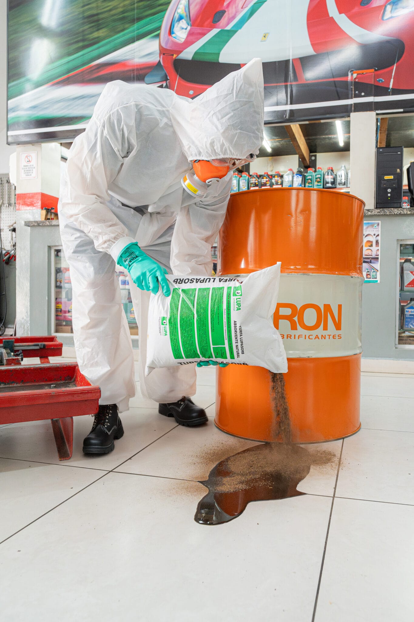 Turfa Absorvente para Indústria: A melhor alternativa para vazamentos ...